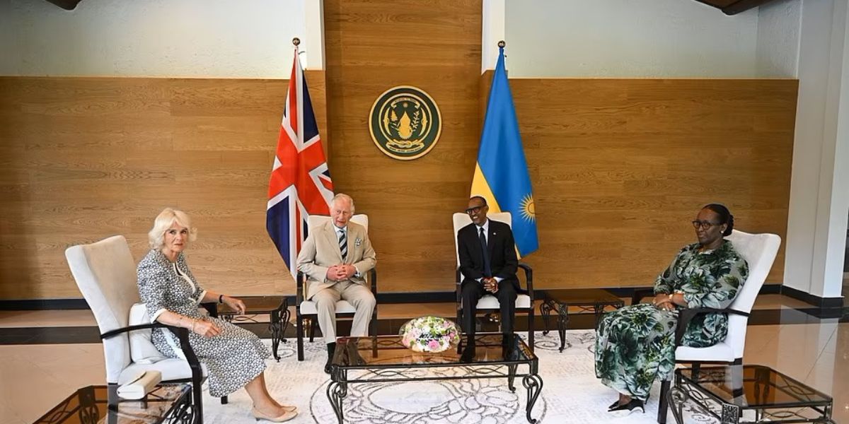 Le prince Charles au Rwanda pour le sommet du Commonwealth - Revue Dynastie